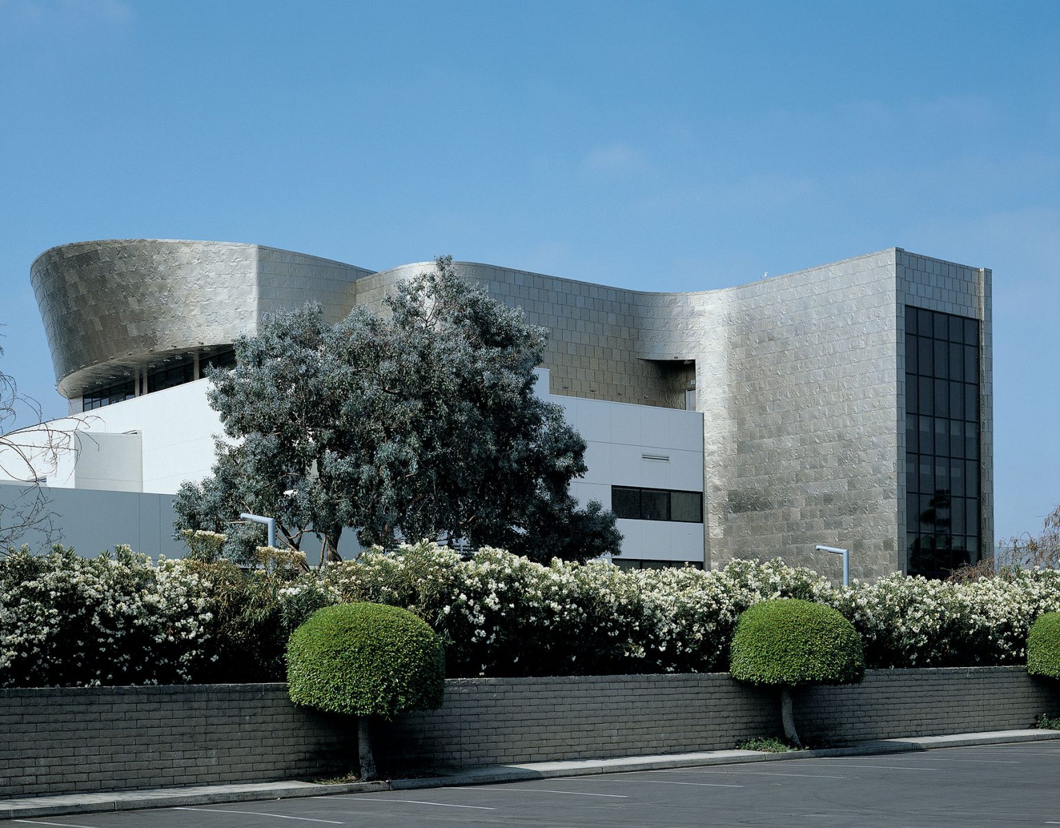 Cerritos Millennium Library | CMF Inc